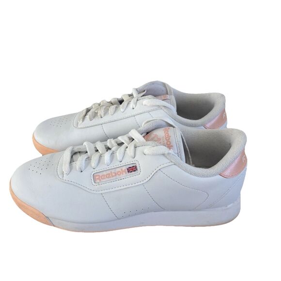 Reebok | Shoes | Reebok Classic Princess Womens 8 White Pinkish Peach ...